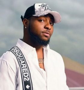 Davido Acquires Mercedes Benz Bicycle Worth ₦1.3 Million
