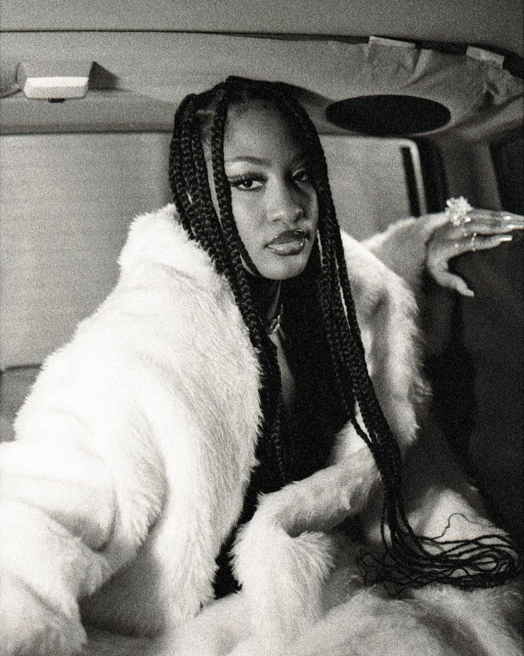 Tems Reacts As ‘Ex-boyfriend’ Says He Regrets Cheating On Her